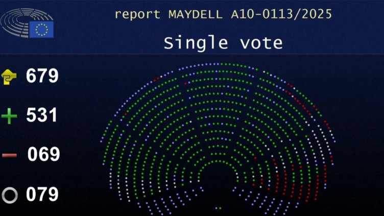За историята: България е част от еврозоната от 2026 г., получихме всички "Да" - Новини от Dnes.bg